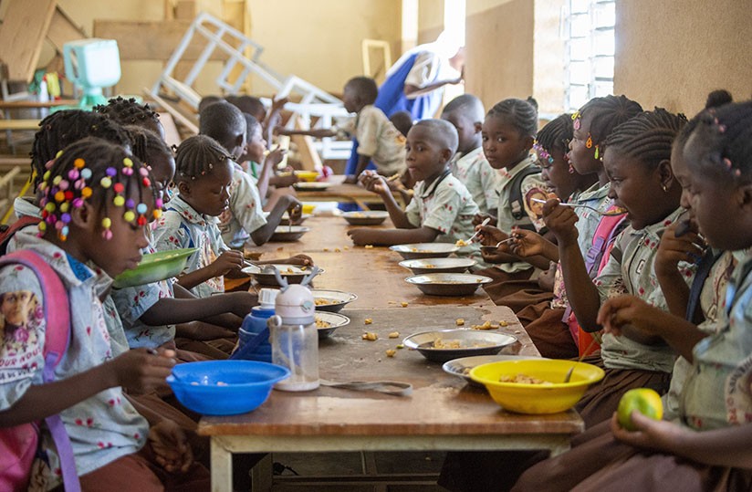 CFERFAM CANTINE SCOLAIRE.jpg