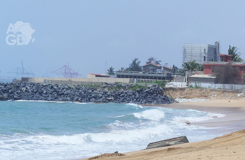 There is no more beach in Baguida